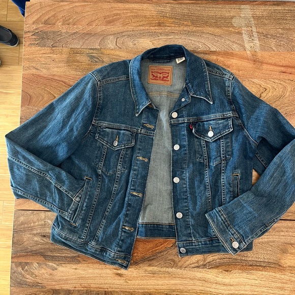 Levi's | Jackets & Coats | Levis Classic Indigo Denim Jacket | Poshmark